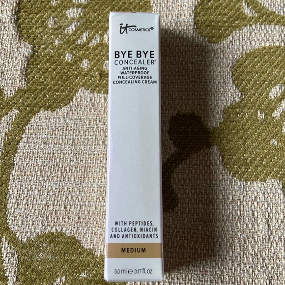 it cosmetics | Makeup | It Cosmetics Bye Bye Concealer7oz | Poshmark